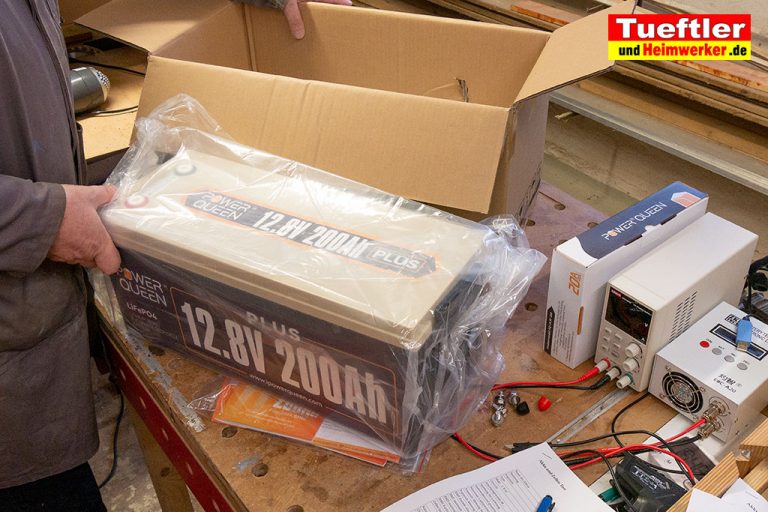 Unterschiedliche LiFePO4 Akkus parallel oder in Reihe schalten?