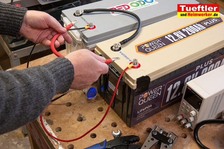 Unterschiedliche LiFePO4 Akkus parallel oder in Reihe schalten?